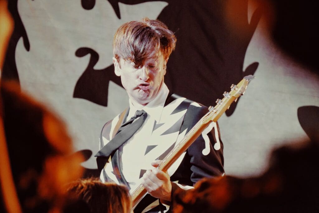 The Hives Make Incredible Live Debut at the Legendary Troubadour, Debut ...